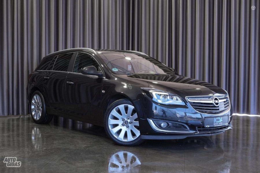 Black Opel Insignia 2014 in Marijampole, with an engine capacity of 2.00 L and mileage of 238 thousand km for 5450 €, photo 1 on AUTOMOTO.COM.LV