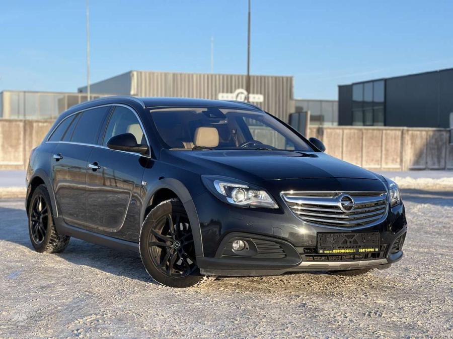 Melns Opel Insignia 2014 Šauļi, ar dzinēja tilpumu 1.96 L un nobraukumu 274 tūkst. km par 6900 €, foto 1 vietnē AUTOMOTO.COM.LV