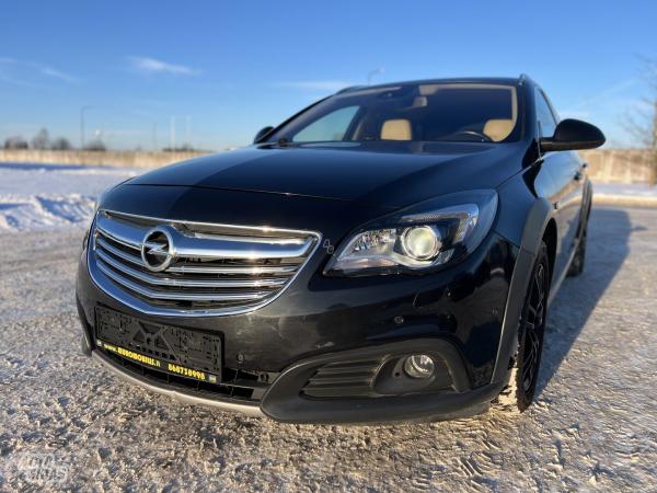 Black Opel Insignia 2014 in Siauliai, with an engine capacity of 2.00 L and mileage of 274 thousand km for 6900 €, photo 8 on AUTOMOTO.COM.LV