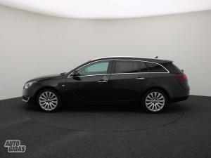 Black Opel Insignia 2014 in Vilnius, with an engine capacity of 2.00 L and mileage of 215 thousand km for 7099 €, photo 6 on AUTOMOTO.COM.LV