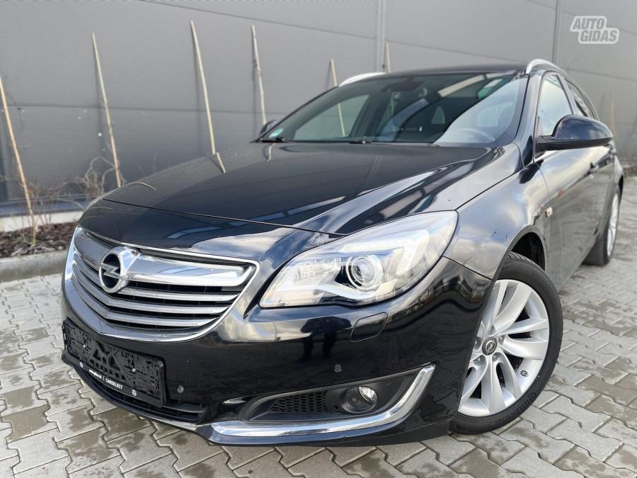 Black Opel Insignia 2014 in Vilnius, with an engine capacity of 2.00 L and mileage of 230 thousand km for 5300 €, photo 2 on AUTOMOTO.COM.LV