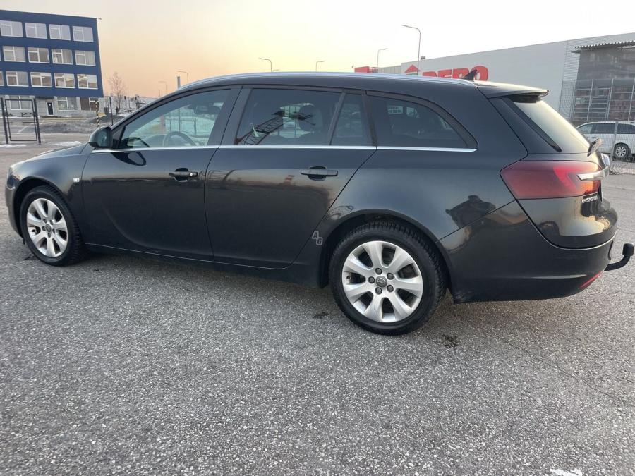 Black Opel Insignia 2014 in Kaunas, with an engine capacity of 2.00 L and mileage of 302 thousand km for 3250 €, photo 13 on AUTOMOTO.COM.LV