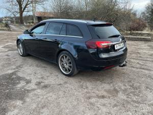 Black Opel Insignia 2014 in Kaunas, with an engine capacity of 2.00 L and mileage of 288 thousand km for 3900 €, photo 11 on AUTOMOTO.COM.LV