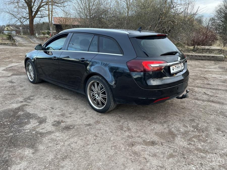 Black Opel Insignia 2014 in Kaunas, with an engine capacity of 2.00 L and mileage of 288 thousand km for 3900 €, photo 11 on AUTOMOTO.COM.LV