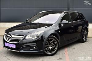 Black Opel Insignia 2014 in Kretinga, with an engine capacity of 2.00 L and mileage of 196 thousand km for 7350 €, photo  on AUTOMOTO.COM.LV