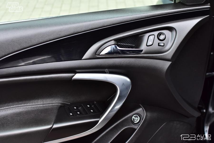 Black Opel Insignia 2014 in Kretinga, with an engine capacity of 2.00 L and mileage of 196 thousand km for 7350 €, photo 13 on AUTOMOTO.COM.LV