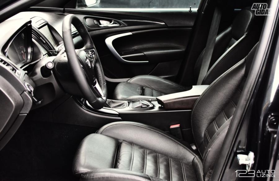 Black Opel Insignia 2014 in Kretinga, with an engine capacity of 2.00 L and mileage of 196 thousand km for 7350 €, photo 14 on AUTOMOTO.COM.LV