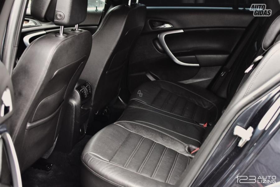 Black Opel Insignia 2014 in Kretinga, with an engine capacity of 2.00 L and mileage of 196 thousand km for 7350 €, photo 16 on AUTOMOTO.COM.LV