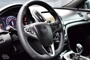 Black Opel Insignia 2014 in Kretinga, with an engine capacity of 2.00 L and mileage of 196 thousand km for 7350 €, photo 27 on AUTOMOTO.COM.LV