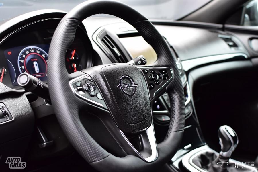 Black Opel Insignia 2014 in Kretinga, with an engine capacity of 2.00 L and mileage of 196 thousand km for 7350 €, photo 27 on AUTOMOTO.COM.LV