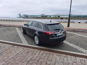 Melns Opel Insignia 2014 Ventspils, ar dzinēja tilpumu 2.00 L un nobraukumu 302 tūkst. km par 6000 €, foto 6 vietnē AUTOMOTO.COM.LV