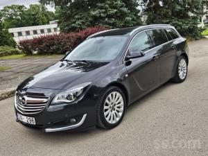 Melns Opel Insignia 2014 Jēkabpils, ar dzinēja tilpumu 2.00 L un nobraukumu 201 tūkst. km par 6790 €, foto  vietnē AUTOMOTO.COM.LV
