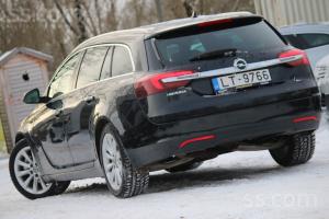Black Opel Insignia 2014 in Riga, with an engine capacity of 2.00 L and mileage of 0 thousand km for 5490 €, photo 5 on AUTOMOTO.COM.LV