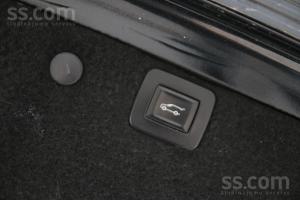 Black Opel Insignia 2014 in Riga, with an engine capacity of 2.00 L and mileage of 0 thousand km for 5490 €, photo 22 on AUTOMOTO.COM.LV