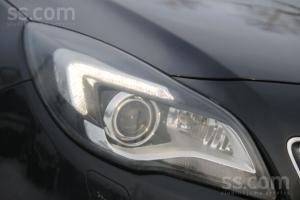 Black Opel Insignia 2014 in Riga, with an engine capacity of 2.00 L and mileage of 0 thousand km for 5490 €, photo 35 on AUTOMOTO.COM.LV