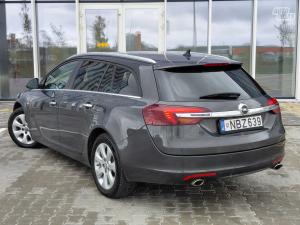 Black Opel Insignia 2014 in Vilnius, with an engine capacity of 2.00 L and mileage of 294 thousand km for 5700 €, photo 5 on AUTOMOTO.COM.LV