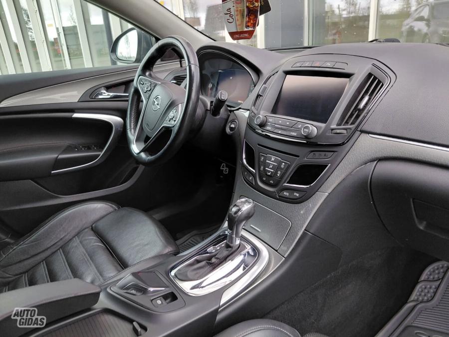 Black Opel Insignia 2014 in Vilnius, with an engine capacity of 2.00 L and mileage of 294 thousand km for 5700 €, photo 14 on AUTOMOTO.COM.LV