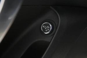 Melns Opel Insignia 2014 Rīga, ar dzinēja tilpumu 2.00 L un nobraukumu 226 tūkst. km par 5790 €, foto 9 vietnē AUTOMOTO.COM.LV