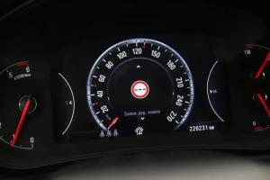 Melns Opel Insignia 2014 Rīga, ar dzinēja tilpumu 2.00 L un nobraukumu 226 tūkst. km par 5790 €, foto 30 vietnē AUTOMOTO.COM.LV