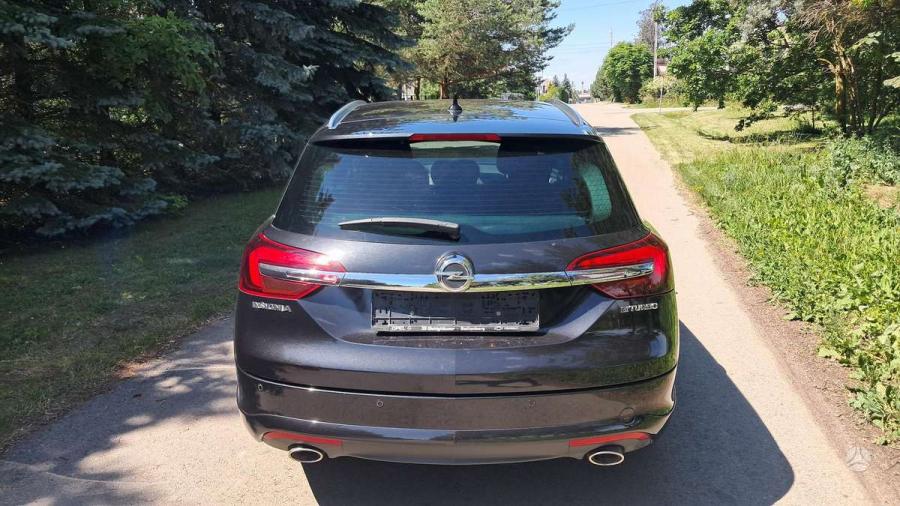 Black Opel Insignia 2014 in Marijampole, with an engine capacity of 1.96 L and mileage of 170 thousand km for 6200 €, photo 6 on AUTOMOTO.COM.LV