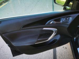 Black Opel Insignia 2014 in Klaipeda, with an engine capacity of 1.96 L and mileage of 224 thousand km for 5880 €, photo 24 on AUTOMOTO.COM.LV