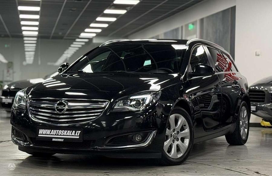Black Opel Insignia 2014 in Klaipeda, with an engine capacity of 1.96 L and mileage of 283 thousand km for 6450 €, photo 19 on AUTOMOTO.COM.LV