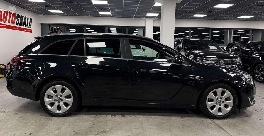 Black Opel Insignia 2014 in Klaipeda, with an engine capacity of 1.96 L and mileage of 283 thousand km for 6450 €, photo 22 on AUTOMOTO.COM.LV