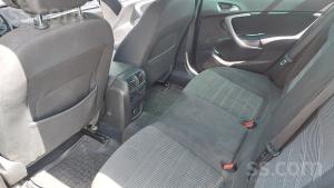Melns Opel Insignia 2014 Rīga, ar dzinēja tilpumu 2.00 L un nobraukumu 264 tūkst. km par 5600 €, foto 10 vietnē AUTOMOTO.COM.LV