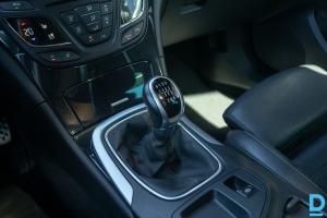 Black Opel Insignia 2014 in Liepaja, with an engine capacity of 2.00 L and mileage of 320 thousand km for 6500 €, photo 8 on AUTOMOTO.COM.LV