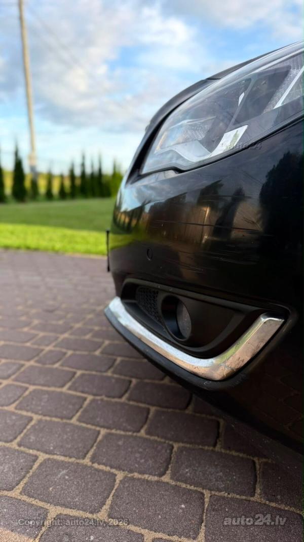 Melns Opel Insignia 2014 Tallina, ar dzinēja tilpumu 2.00 L un nobraukumu 321 tūkst. km par 5000 €, foto 6 vietnē AUTOMOTO.COM.LV
