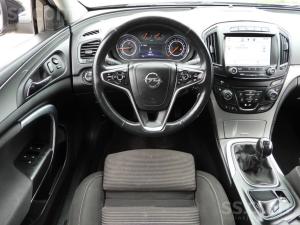 Black Opel Insignia 2014 in Riga, with an engine capacity of 2.00 L and mileage of 249 thousand km for 6290 €, photo 12 on AUTOMOTO.COM.LV
