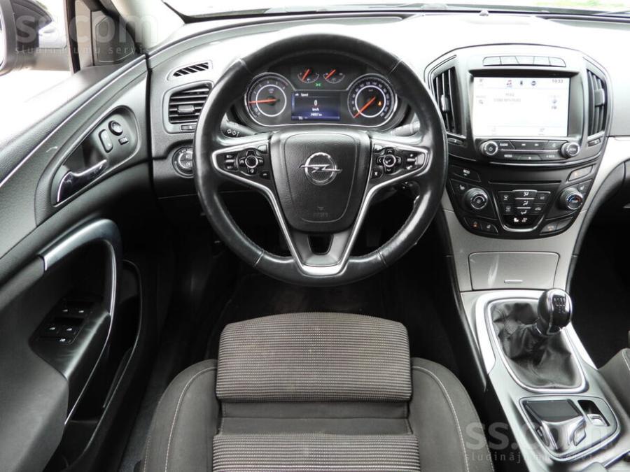 Black Opel Insignia 2014 in Riga, with an engine capacity of 2.00 L and mileage of 249 thousand km for 6290 €, photo 12 on AUTOMOTO.COM.LV
