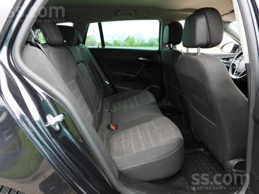 Black Opel Insignia 2014 in Riga, with an engine capacity of 2.00 L and mileage of 249 thousand km for 6290 €, photo 17 on AUTOMOTO.COM.LV