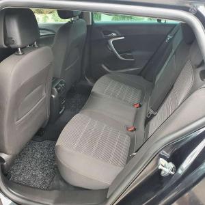Melns Opel Insignia 2014 Klaipėda, ar dzinēja tilpumu 1.96 L un nobraukumu 181 tūkst. km par 5950 €, foto 9 vietnē AUTOMOTO.COM.LV