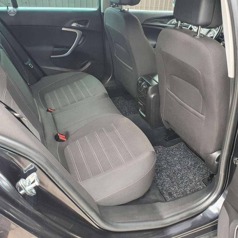Melns Opel Insignia 2014 Klaipėda, ar dzinēja tilpumu 1.96 L un nobraukumu 181 tūkst. km par 5950 €, foto 10 vietnē AUTOMOTO.COM.LV