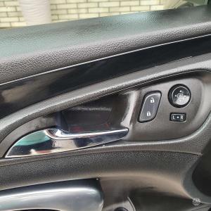Melns Opel Insignia 2014 Klaipėda, ar dzinēja tilpumu 1.96 L un nobraukumu 181 tūkst. km par 5950 €, foto 22 vietnē AUTOMOTO.COM.LV