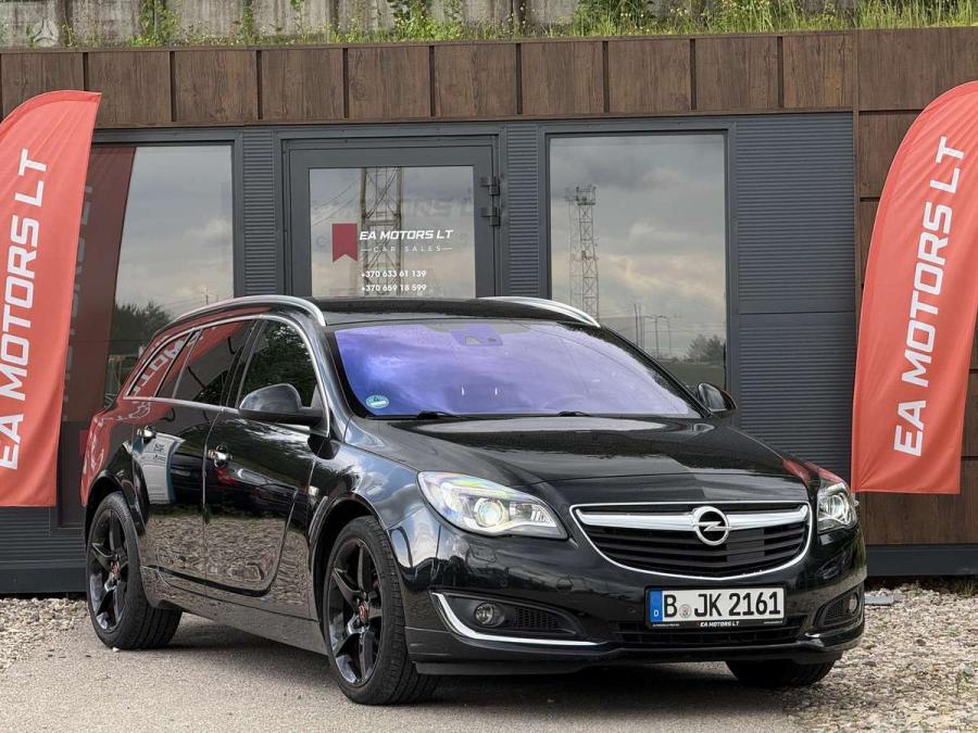 Black Opel Insignia 2014 in Vilnius, with an engine capacity of 1.96 L and mileage of 189 thousand km for 7000 €, photo 4 on AUTOMOTO.COM.LV
