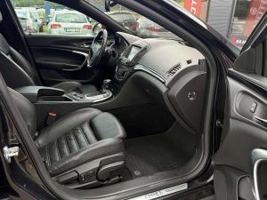 Black Opel Insignia 2014 in Vilnius, with an engine capacity of 1.96 L and mileage of 189 thousand km for 7000 €, photo 14 on AUTOMOTO.COM.LV