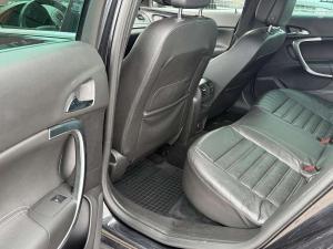 Black Opel Insignia 2014 in Vilnius, with an engine capacity of 1.96 L and mileage of 189 thousand km for 7000 €, photo 17 on AUTOMOTO.COM.LV