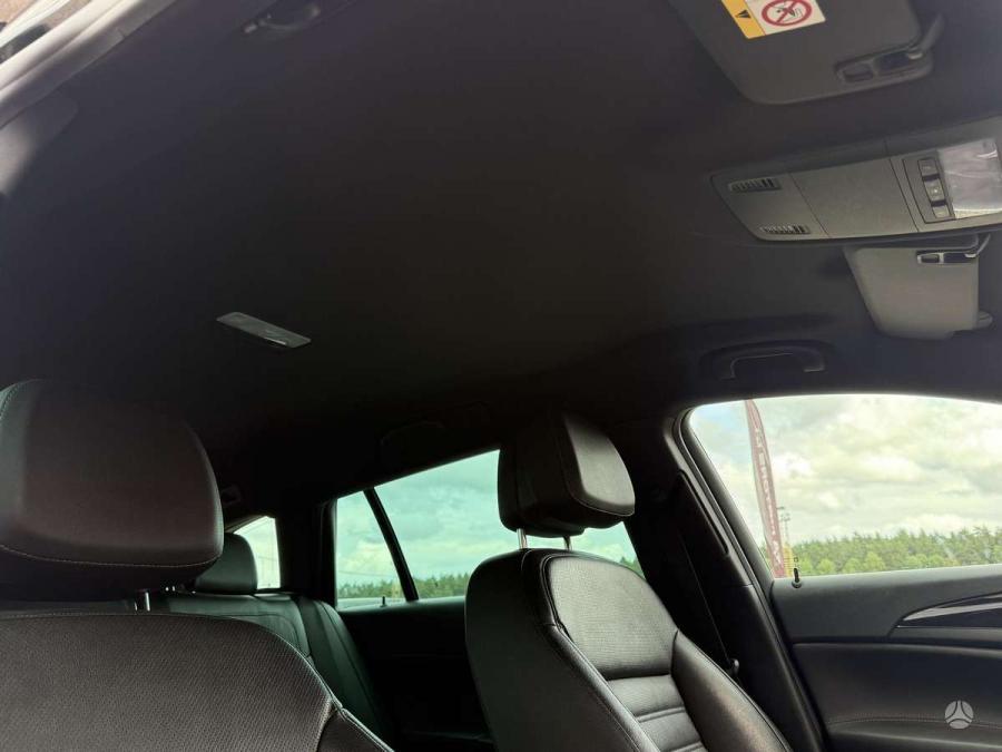 Black Opel Insignia 2014 in Vilnius, with an engine capacity of 1.96 L and mileage of 189 thousand km for 7000 €, photo 25 on AUTOMOTO.COM.LV