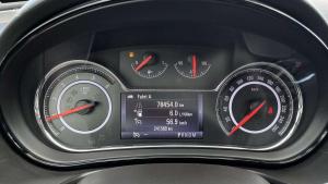 Black Opel Insignia 2014 in Marijampole, with an engine capacity of 1.96 L and mileage of 241 thousand km for 5650 €, photo 5 on AUTOMOTO.COM.LV