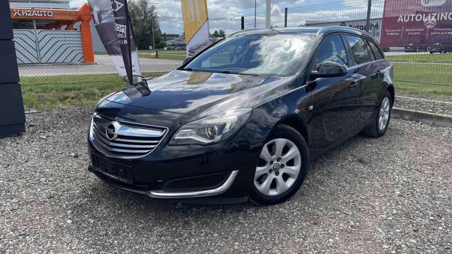 Black Opel Insignia 2014 in Marijampole, with an engine capacity of 1.96 L and mileage of 241 thousand km for 5650 €, photo 6 on AUTOMOTO.COM.LV