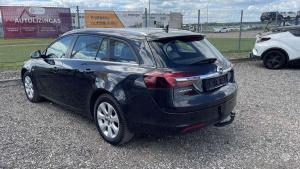 Black Opel Insignia 2014 in Marijampole, with an engine capacity of 1.96 L and mileage of 241 thousand km for 5650 €, photo 12 on AUTOMOTO.COM.LV