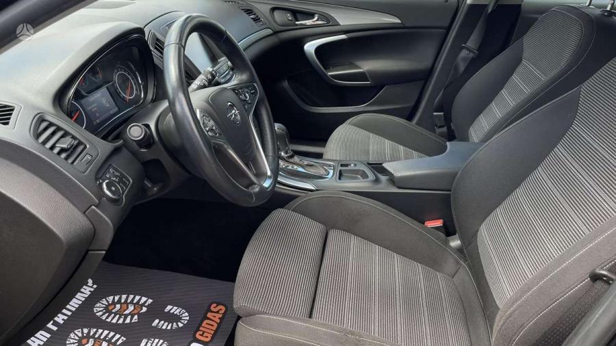 Black Opel Insignia 2014 in Marijampole, with an engine capacity of 1.96 L and mileage of 241 thousand km for 5650 €, photo 14 on AUTOMOTO.COM.LV