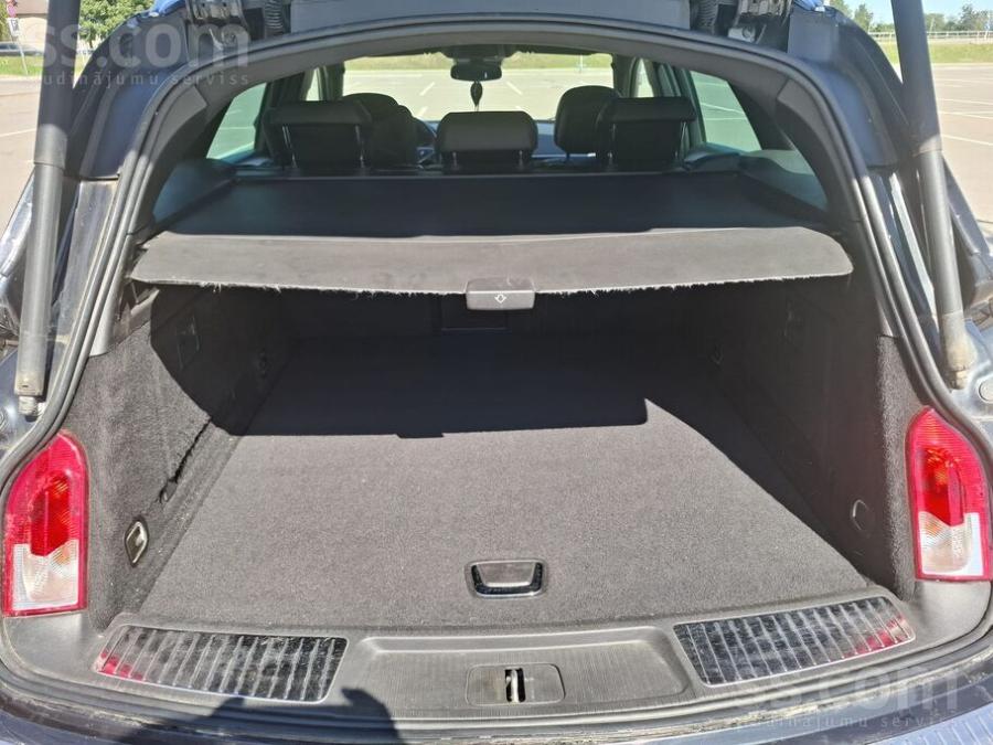 Melns Opel Insignia 2014 Rēzekne, ar dzinēja tilpumu 2.00 L un nobraukumu 263 tūkst. km par 4700 €, foto 13 vietnē AUTOMOTO.COM.LV