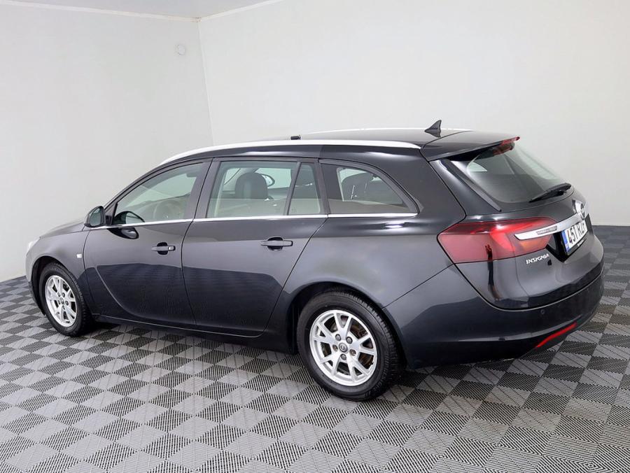 Black Opel Insignia 2014 in Tallinn, with an engine capacity of 2.00 L and mileage of 299 thousand km for 2899 €, photo 12 on AUTOMOTO.COM.LV