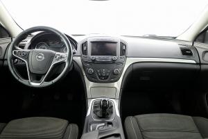 Black Opel Insignia 2014 in Tallinn, with an engine capacity of 2.00 L and mileage of 299 thousand km for 2899 €, photo 13 on AUTOMOTO.COM.LV