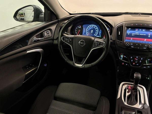 Melns Opel Insignia 2014 Marijampole, ar dzinēja tilpumu 1.96 L un nobraukumu 280 tūkst. km par 6450 €, foto 8 vietnē AUTOMOTO.COM.LV