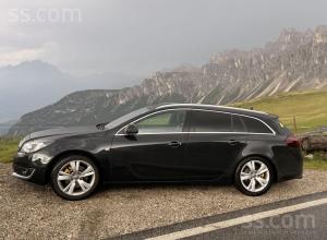 Black Opel Insignia 2014 in Riga, with an engine capacity of 2.00 L and mileage of 139 thousand km for 7900 €, photo 12 on AUTOMOTO.COM.LV
