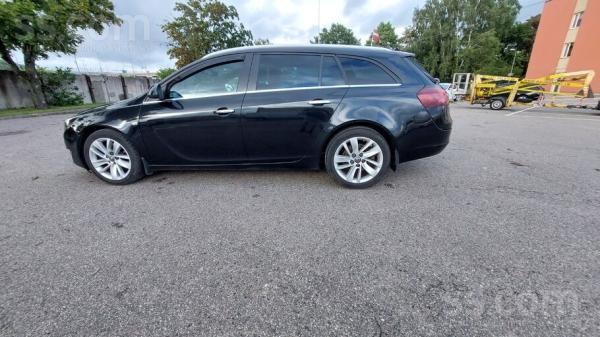 Melns Opel Insignia 2014 Rīga, ar dzinēja tilpumu 2.00 L un nobraukumu 265 tūkst. km par 4500 €, foto 5 vietnē AUTOMOTO.COM.LV